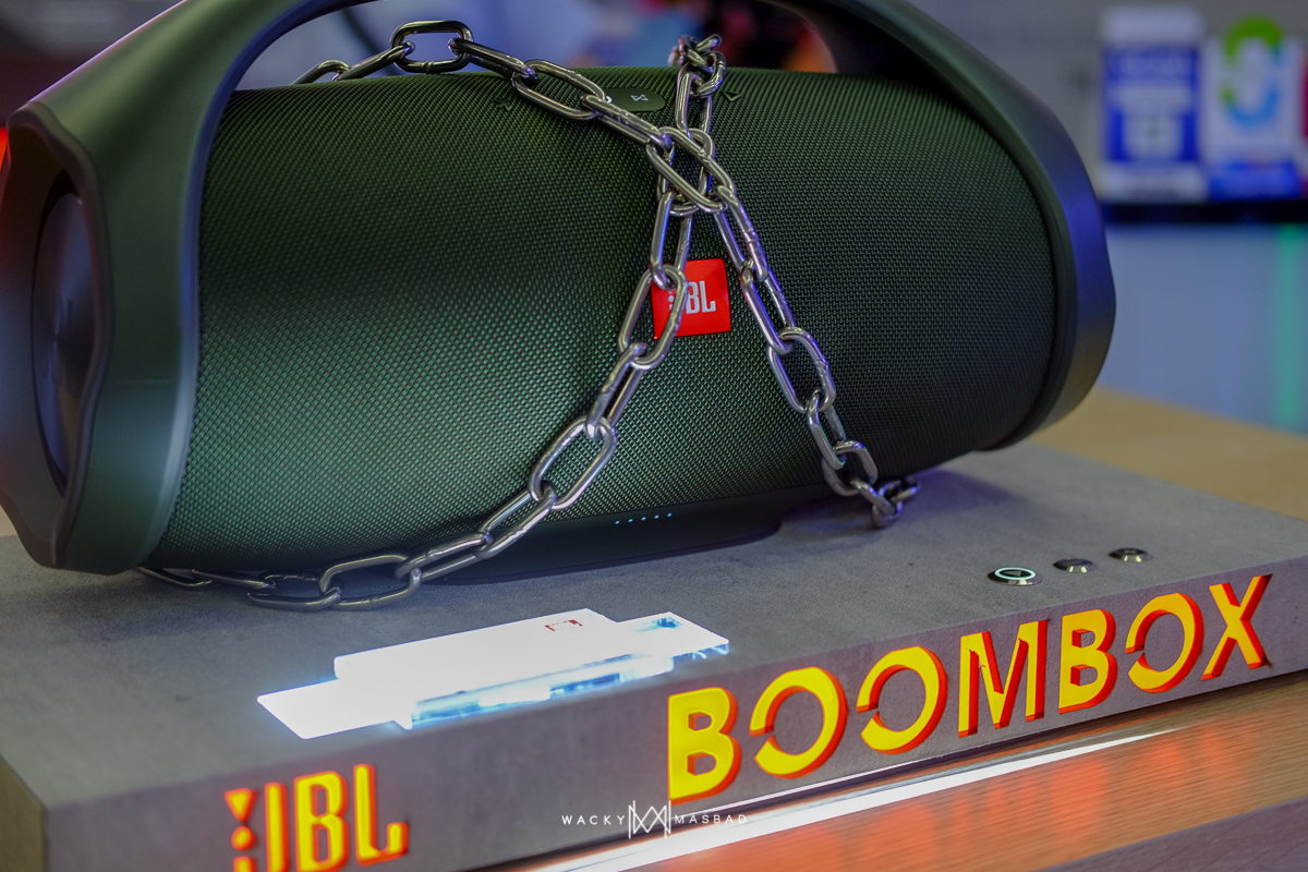 Dare to Listen | The Wacky Life